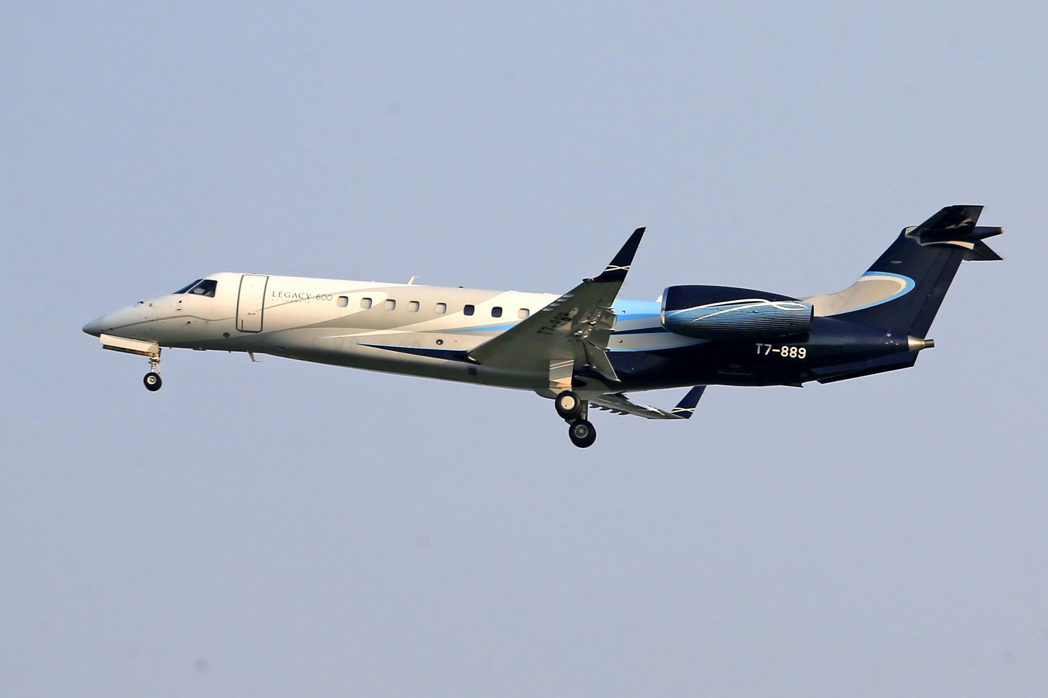 Dutch Aviation Trainers Expands Embraer Training Capabilities in 2025 ...