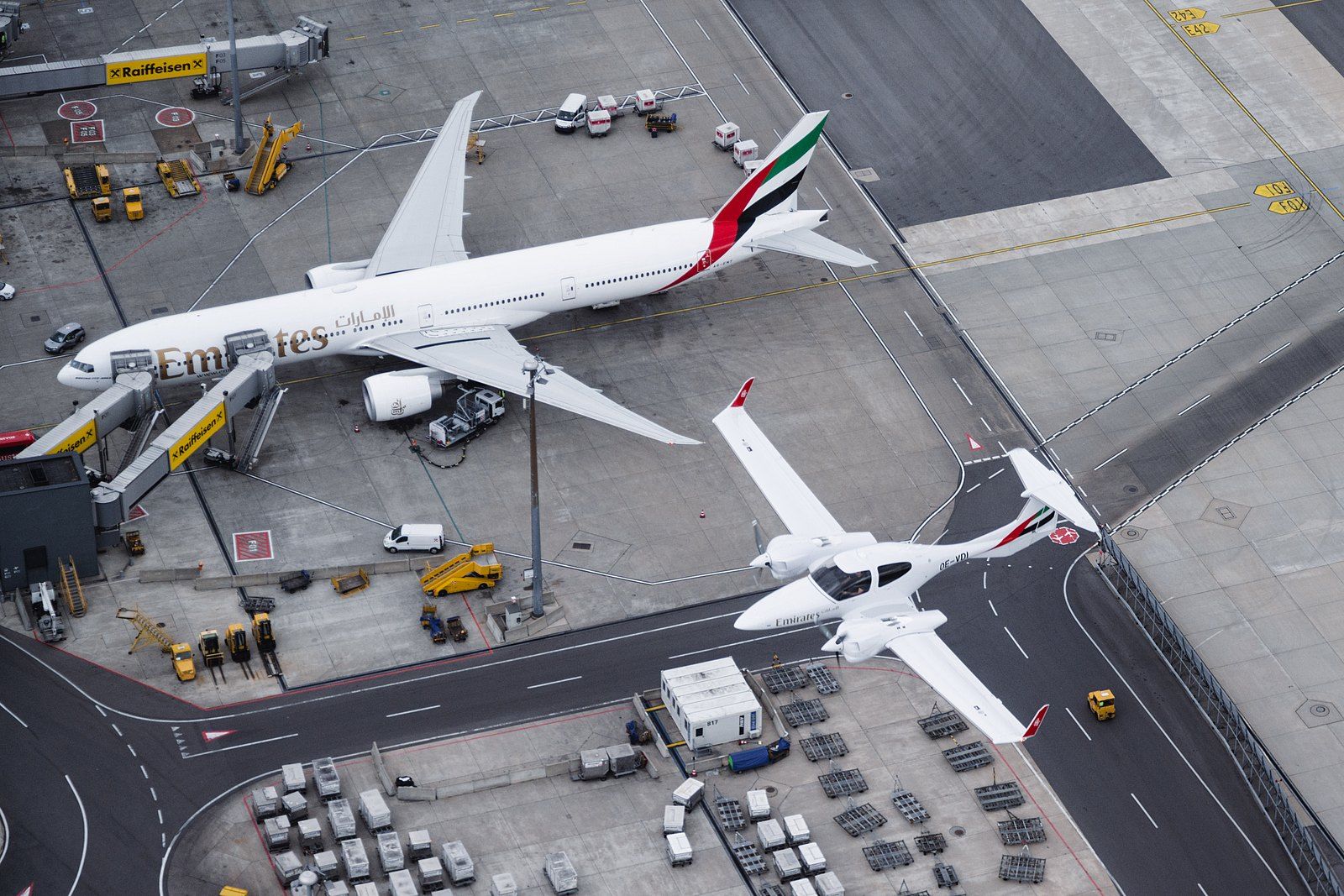 Emirates Flight Training Academy Expands Training Fleet with 3 Diamond ...